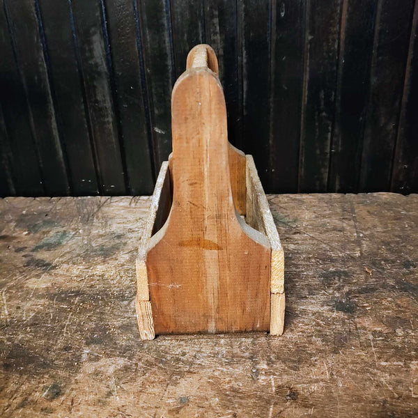 Primitive Wooden Carrying Box - Karnik's Antiques & Primitives