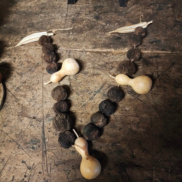 Primitive Garland - Karnik's Antiques & Primitives